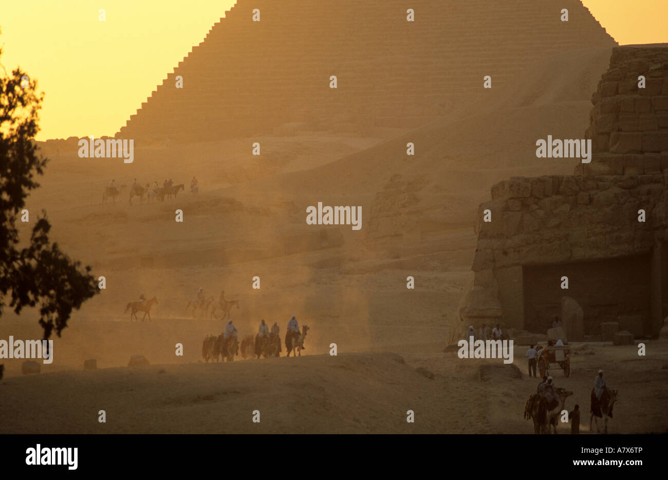 Egypt, Old Kingdom, Giza pyramid Stock Photo - Alamy