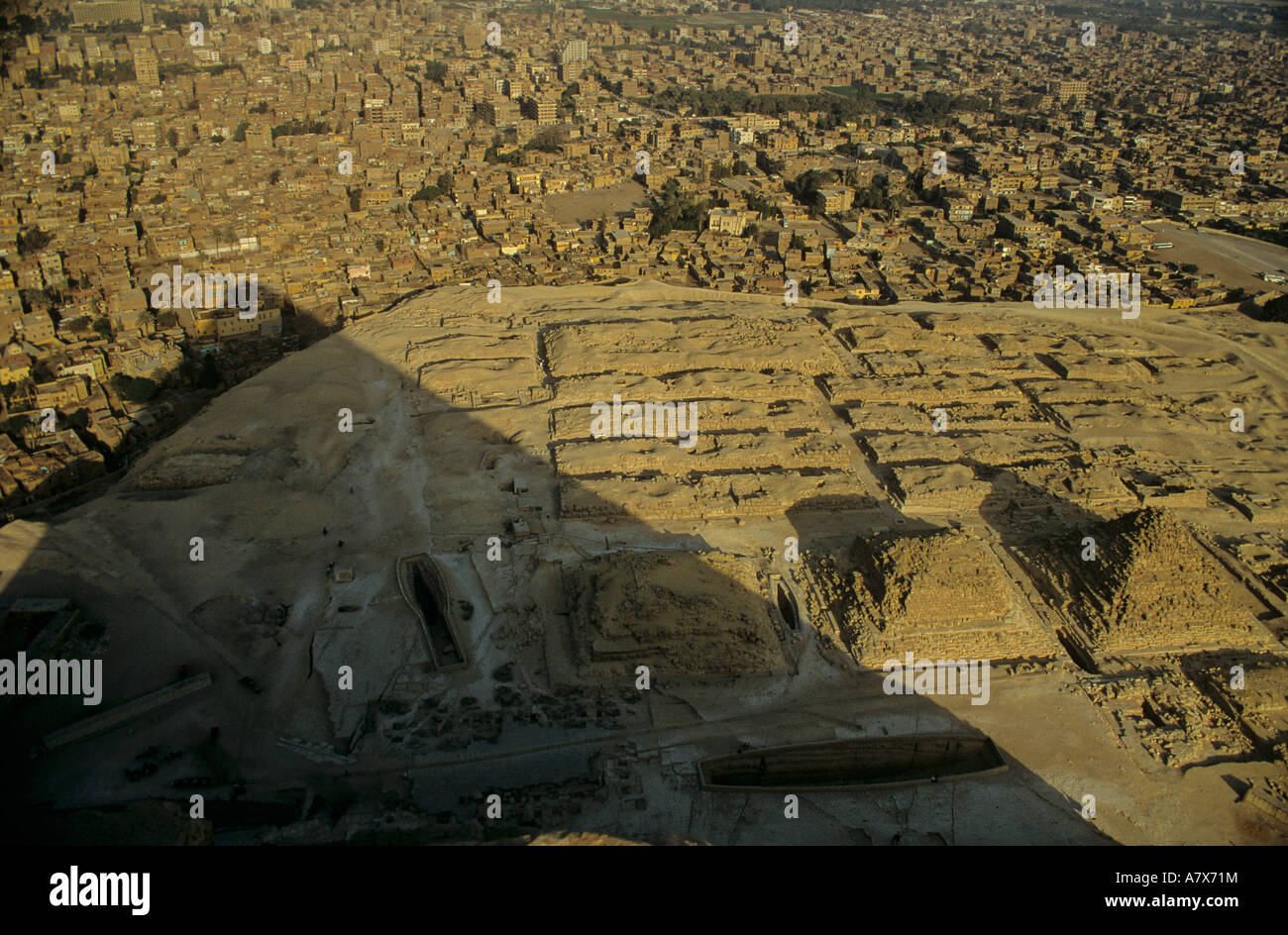 Pyramids of giza aerial view hi-res stock photography and images - Alamy