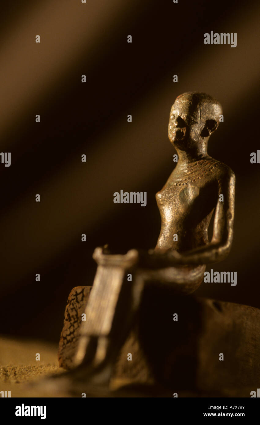 Egypt, Bronze Imhotep statue from Saqqara, Tomb of Qar Stock Photo - Alamy