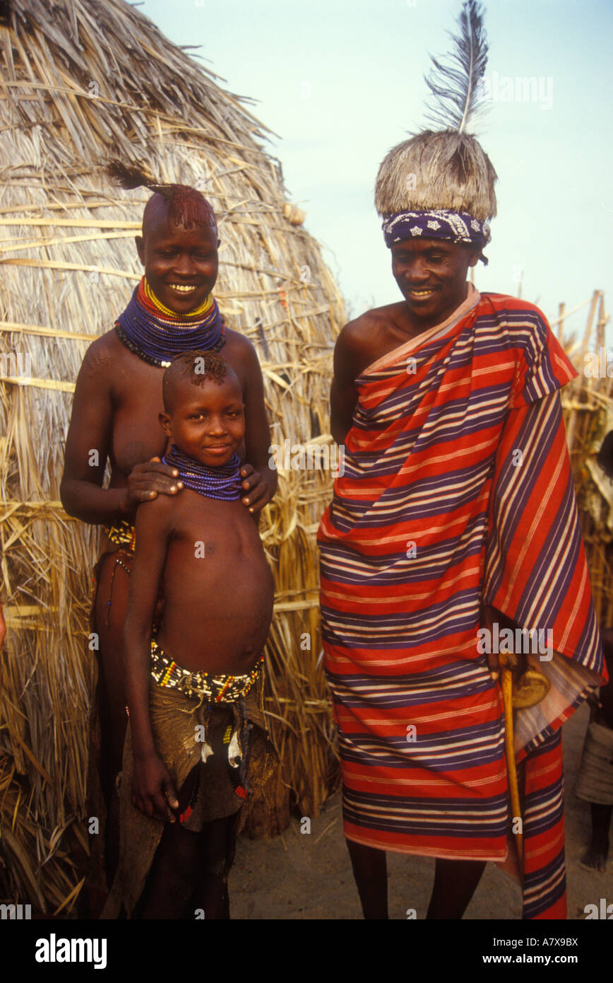 Kenya: Lake Turkana, Turkana cheif with his family Stock Photo - Alamy