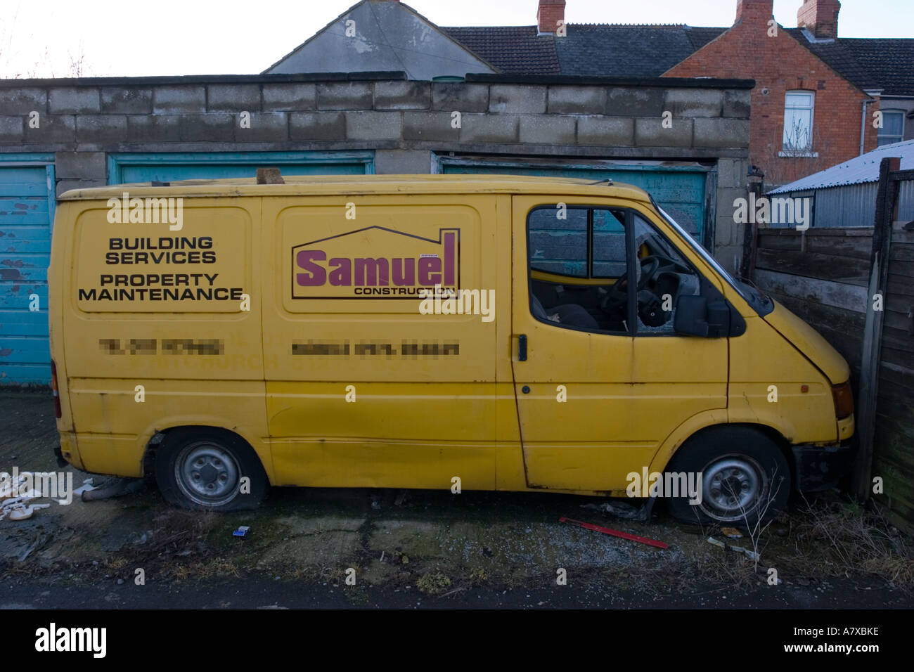 Builders Van Uk High Resolution Stock Photography and Images - Alamy
