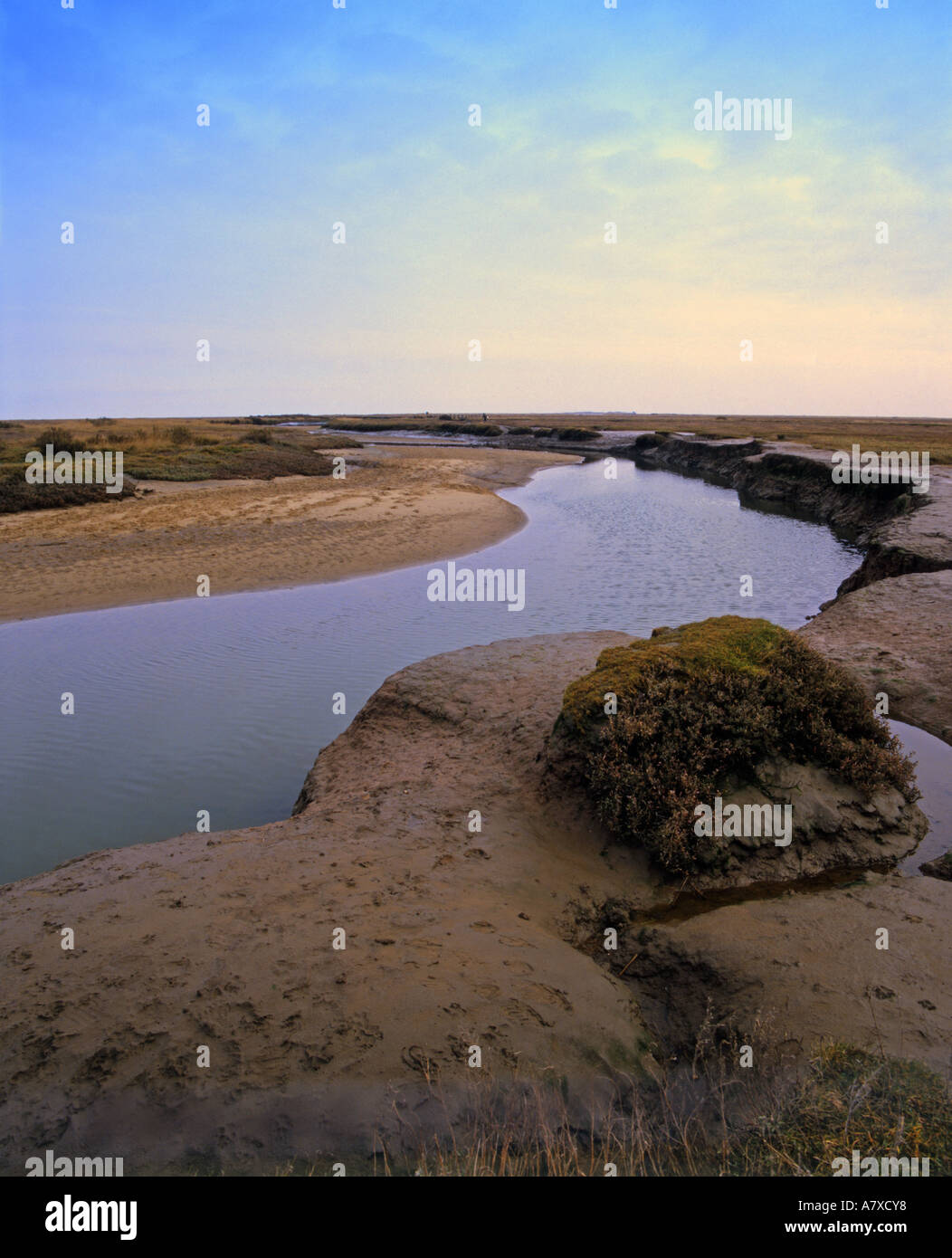 Stiffkey mudflat saltmarsh hi-res stock photography and images - Alamy