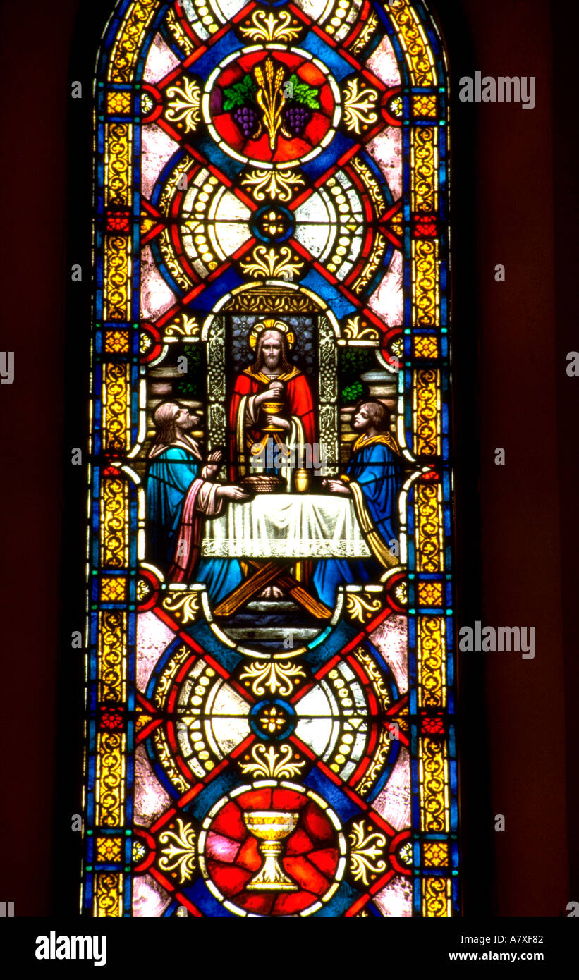 Jesus performing communion with disciples stained glass window ...