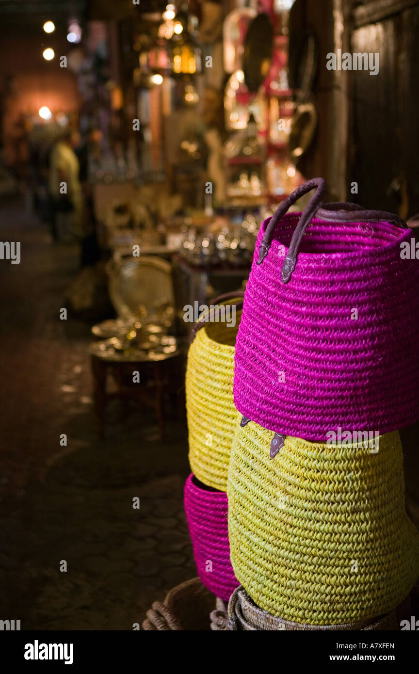 Morocco and market tourist and bag hi-res stock photography and images ...
