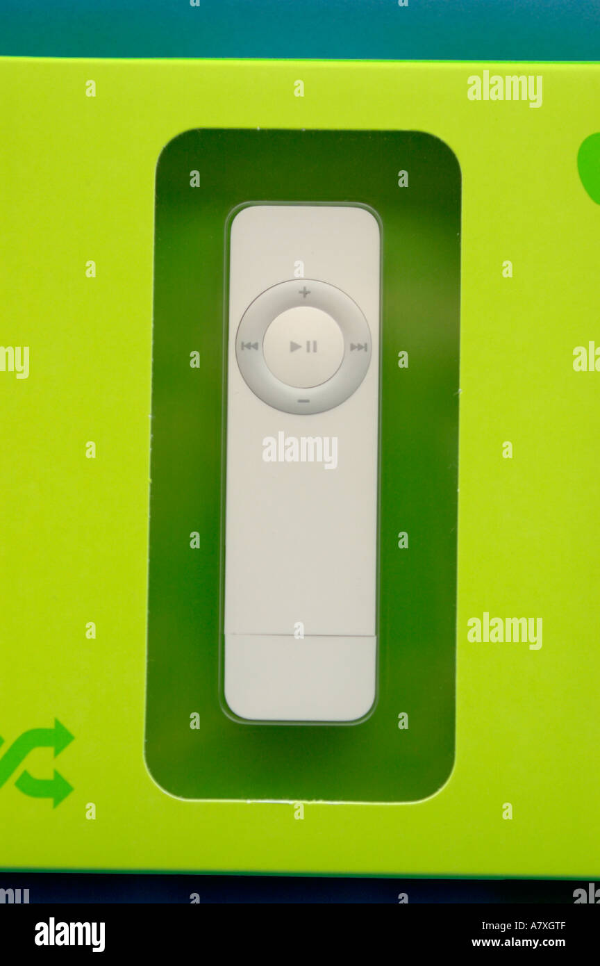 apple iPod shuffle in green stylish package with transparent cover ...