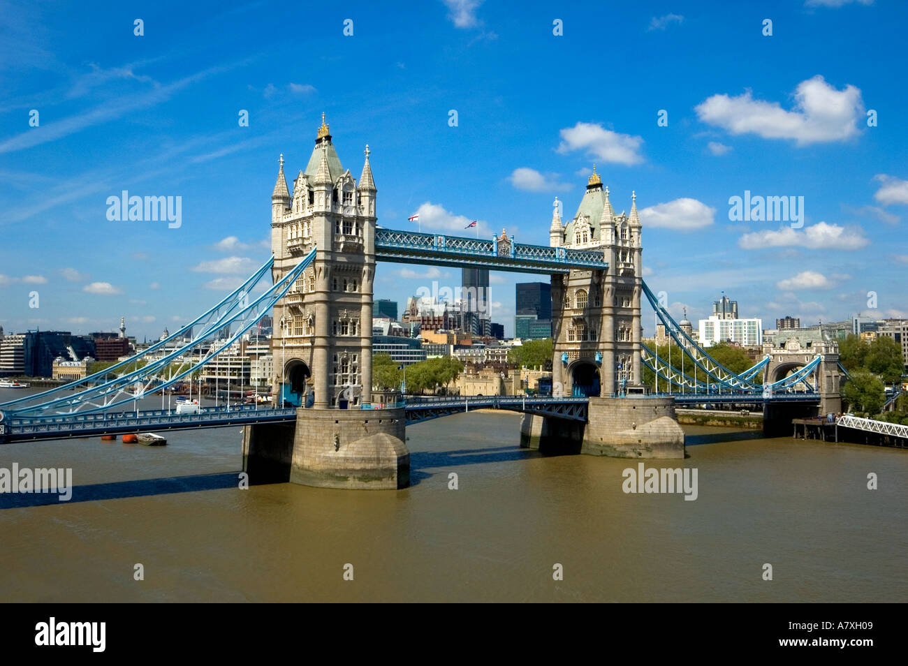 tower bridge sunny dat from high perspective london england uk Stock ...