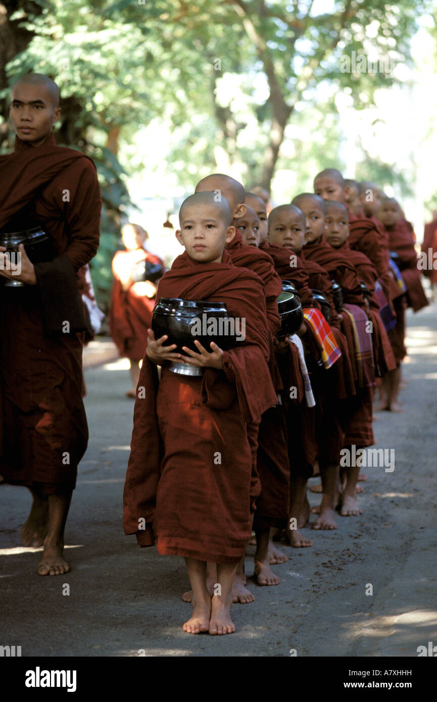 Novice buddhist monk teacher hi-res stock photography and images - Alamy