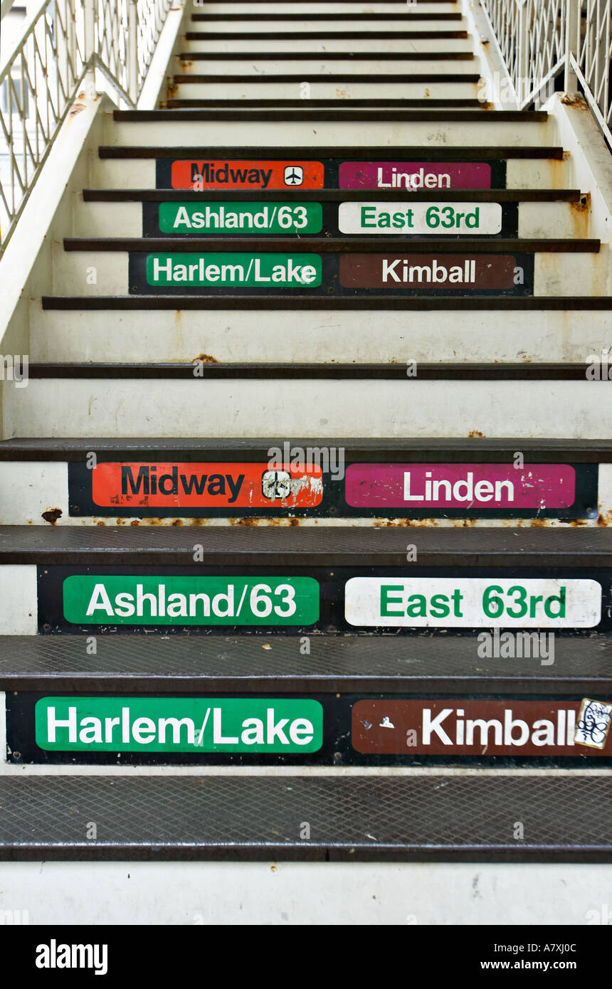 Chicago el train stops hi-res stock photography and images - Alamy
