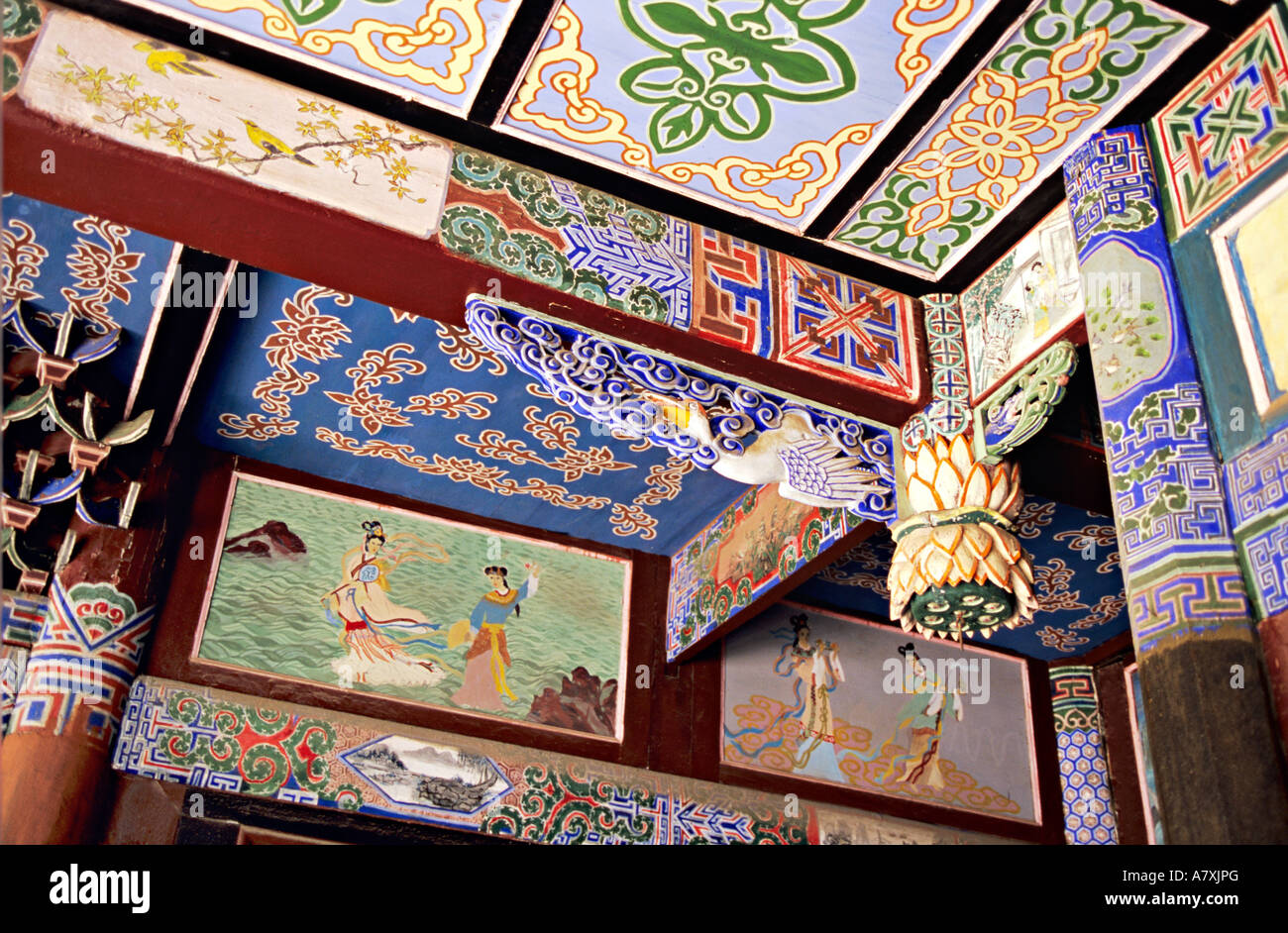 Wan shou gong temple hi-res stock photography and images - Alamy