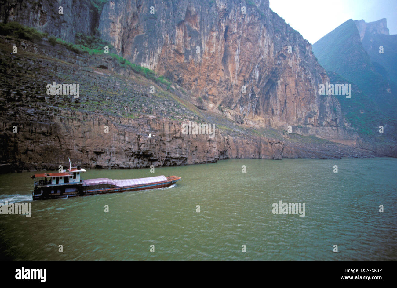 Asia, China, Yangtze River, Lesser Three Gorges. Cruising through the ...