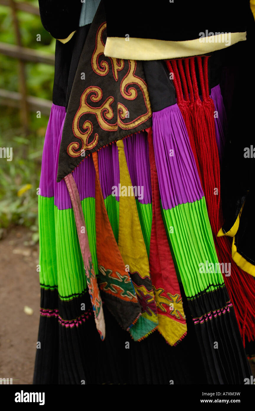 Colourful belt Yi. One of the sub-groups of the Yi Ethnic minority ...