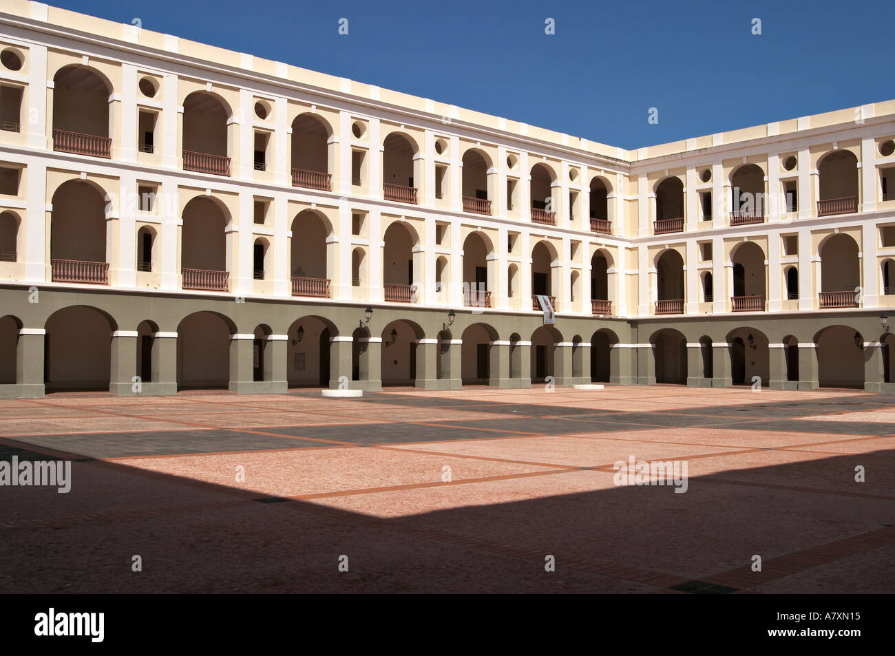 PUERTO RICO San Juan Plaza in center of three story building Spanish ...