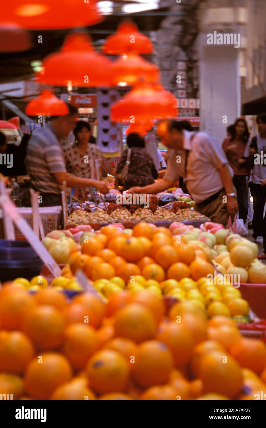 Market china stall citrus hi-res stock photography and images - Alamy