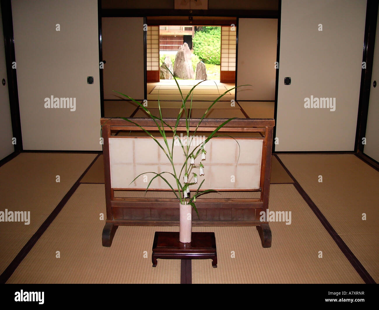 Asia, Japan, Kyoto. Vase Stock Photo - Alamy