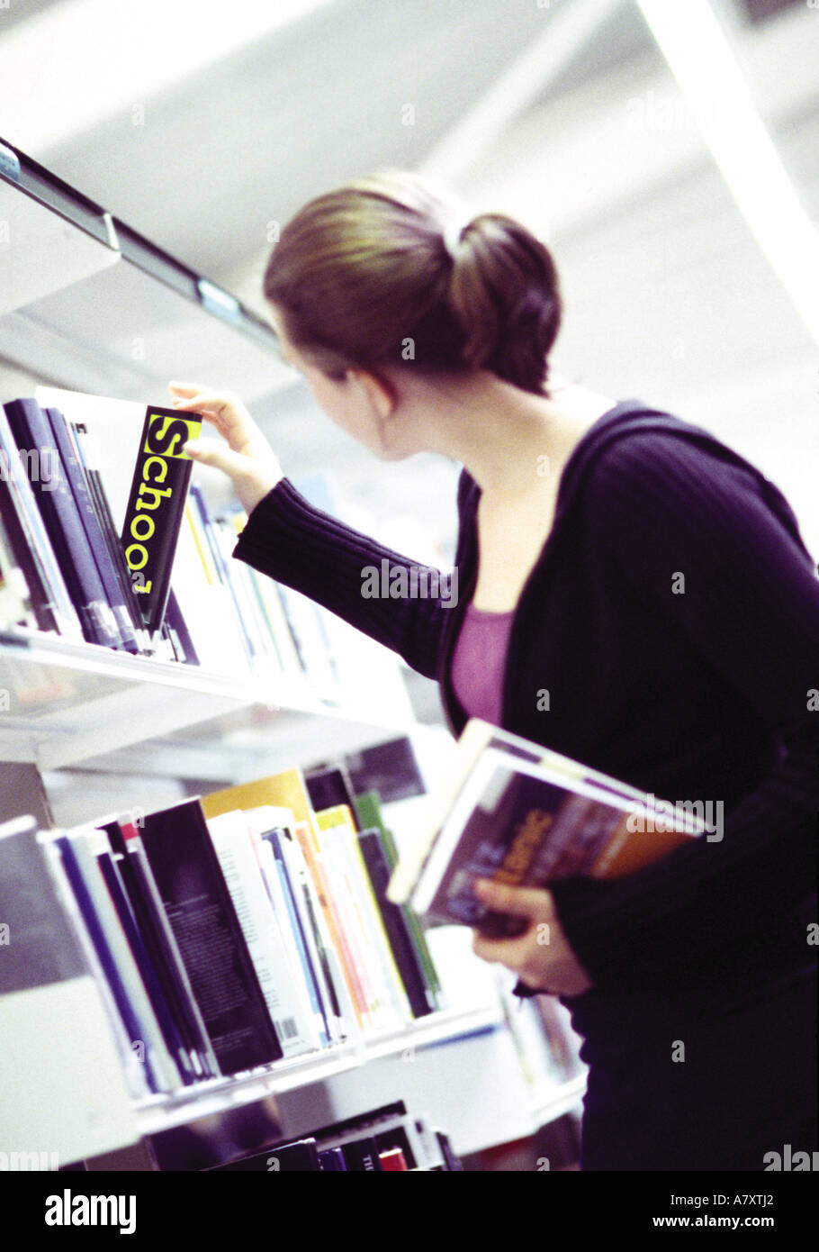Discover books hi-res stock photography and images - Alamy
