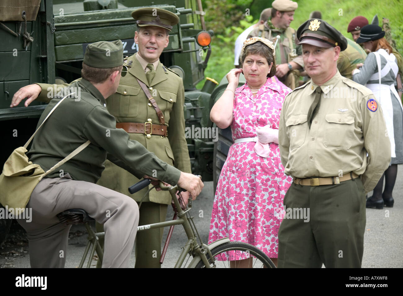 Ww2 costumes hi-res stock photography and images - Alamy