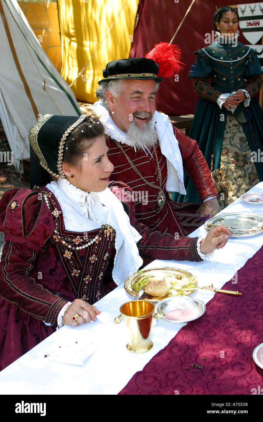 'RENAISSANCE THEATRE PLAYERS' IN MEDIEVAL DRESS , CALIFORNIA,USA Stock ...