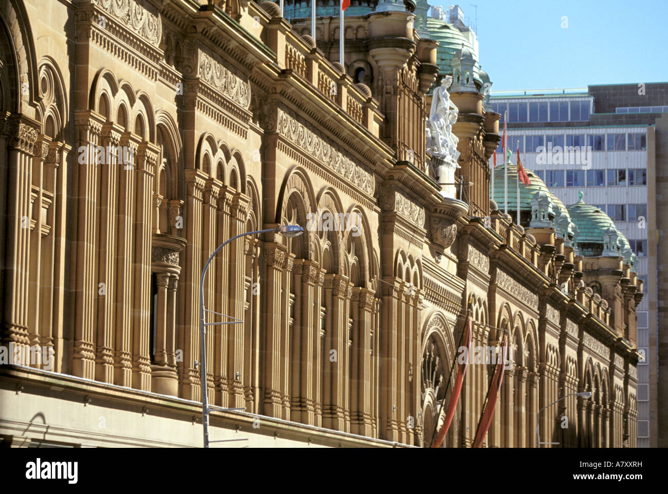 Queen victoria arcade exterior hi-res stock photography and images - Alamy