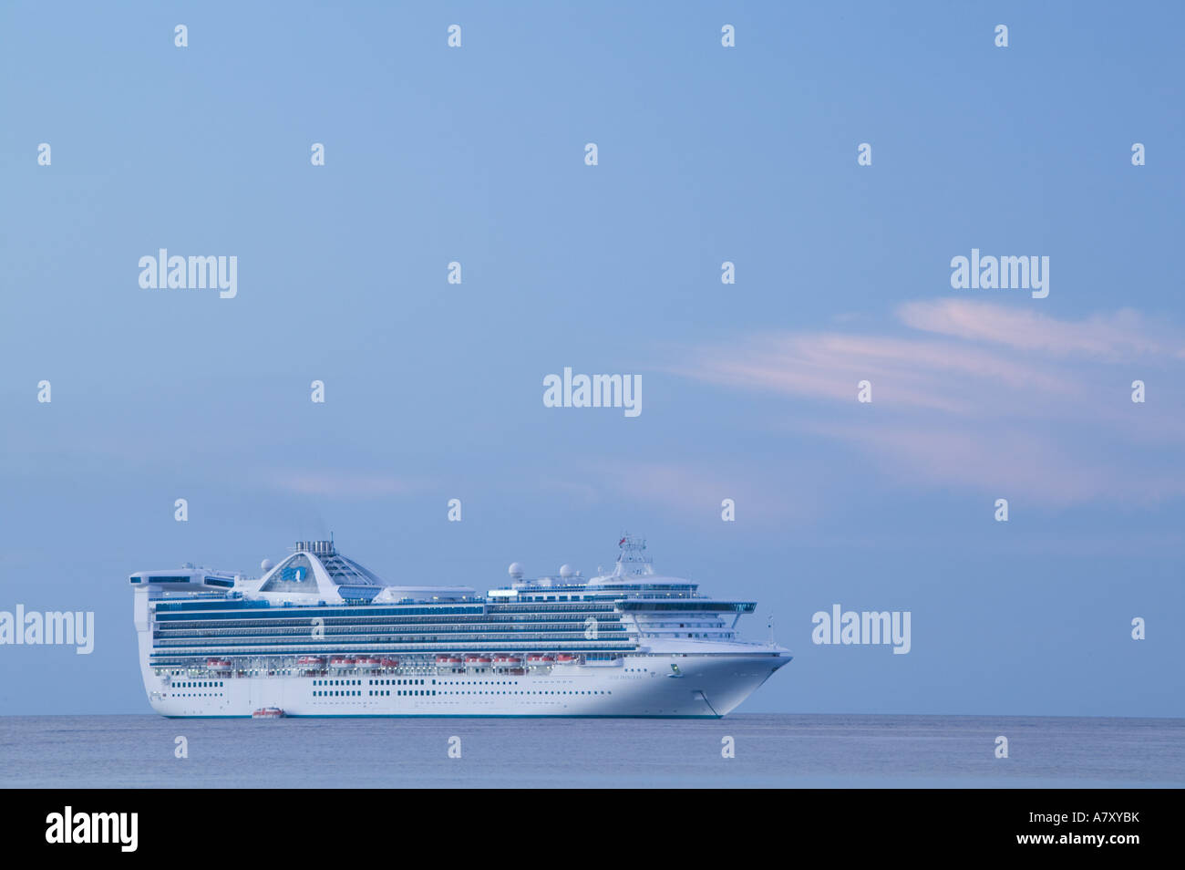 CAYMAN ISLANDS, GRAND CAYMAN, Georgetown: Cruise Ship / Sunset Stock ...