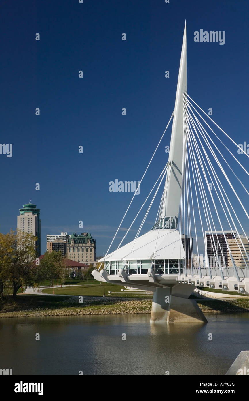 CANADA, Manitoba, Winnipeg: Esplanade Riel Pedestrian Bridge / Daytime ...