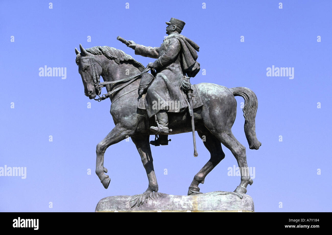 Joffre statue hi-res stock photography and images - Alamy