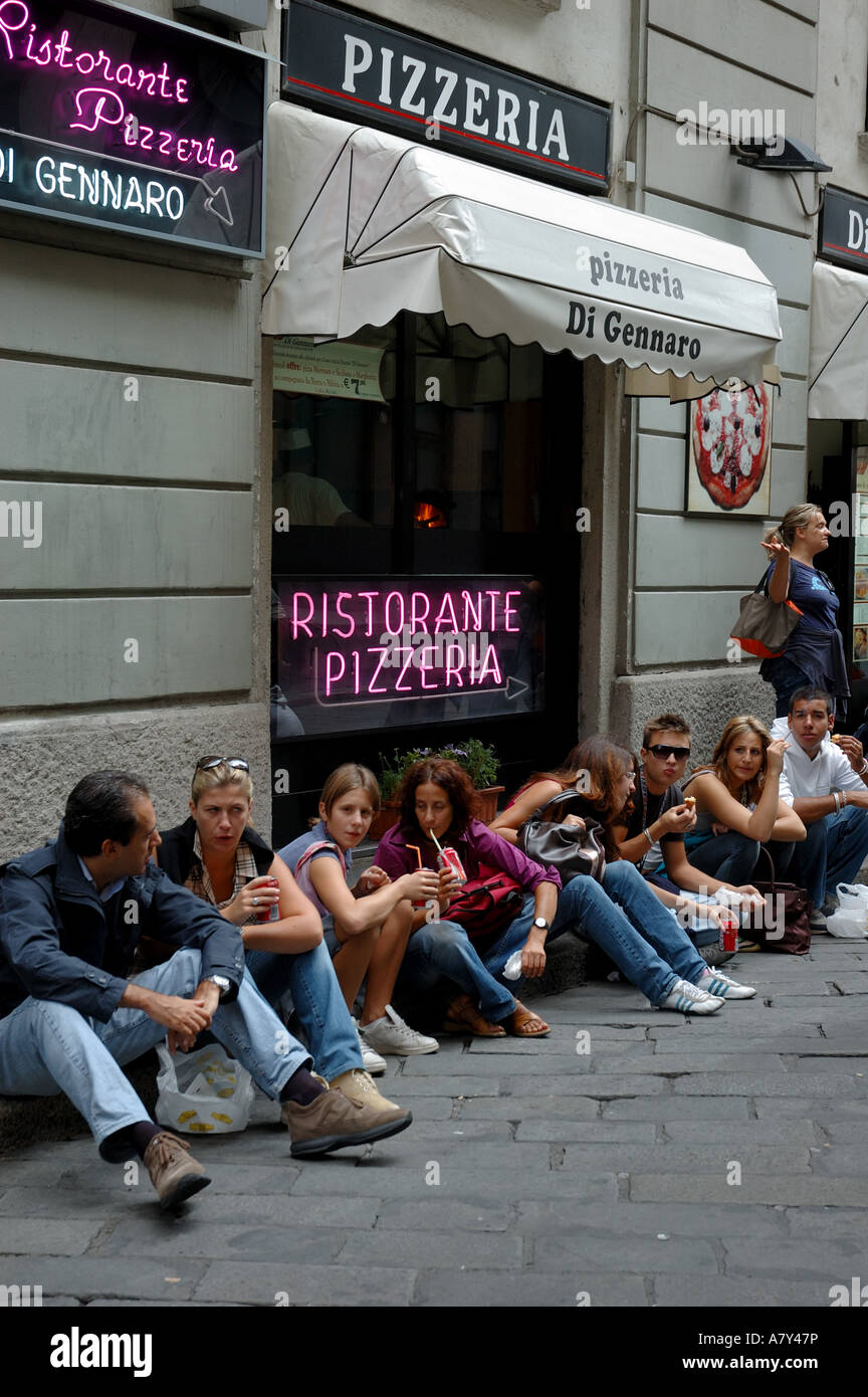 Teenager outside italy restaurant hi-res stock photography and images ...