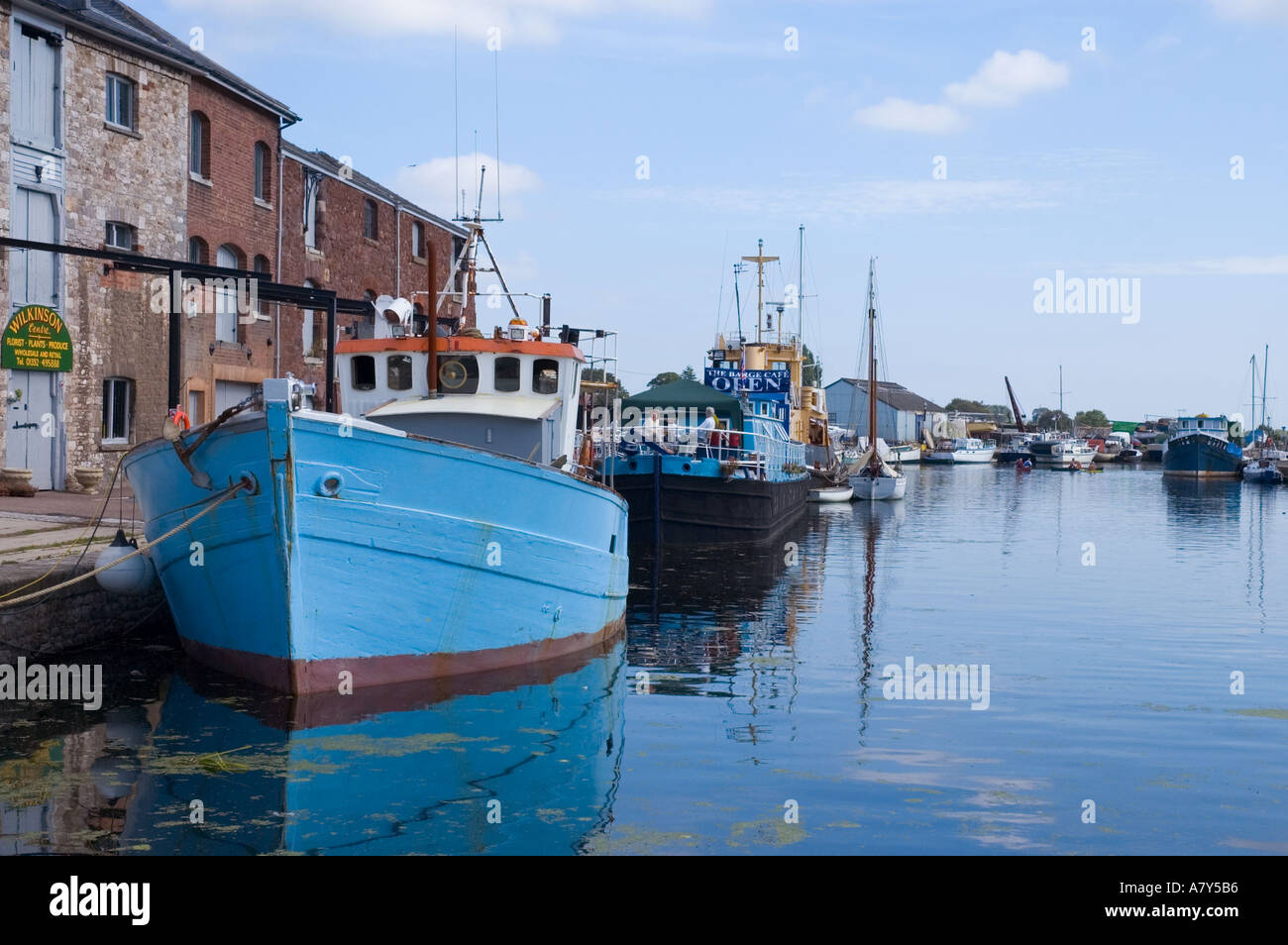 Exeter quay restaurant hi-res stock photography and images - Alamy