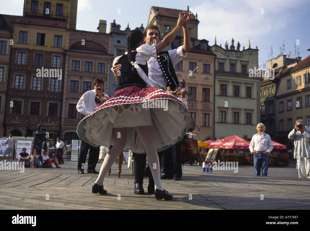 Warsaw traditional dress hi-res stock photography and images - Alamy