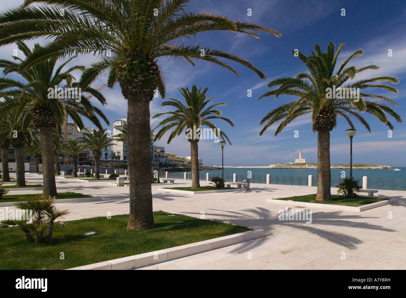 Promontorio del gargano hi-res stock photography and images - Alamy