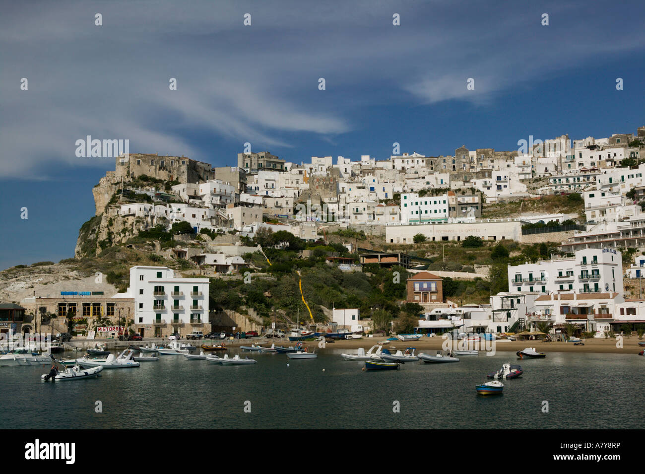 Italy puglia promontorio del gargano hi-res stock photography and ...
