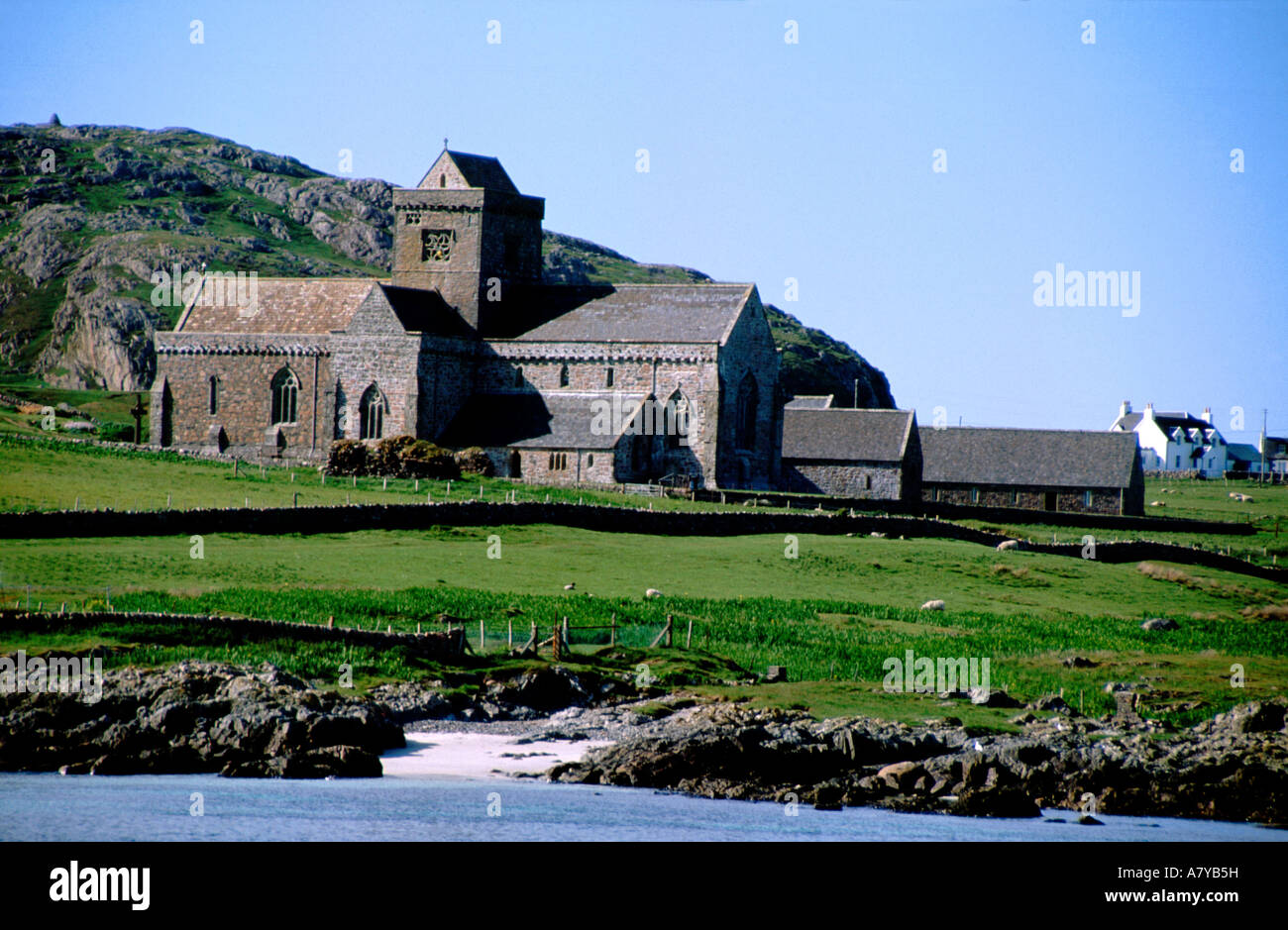 Iona abbey architecture stone hi-res stock photography and images - Alamy