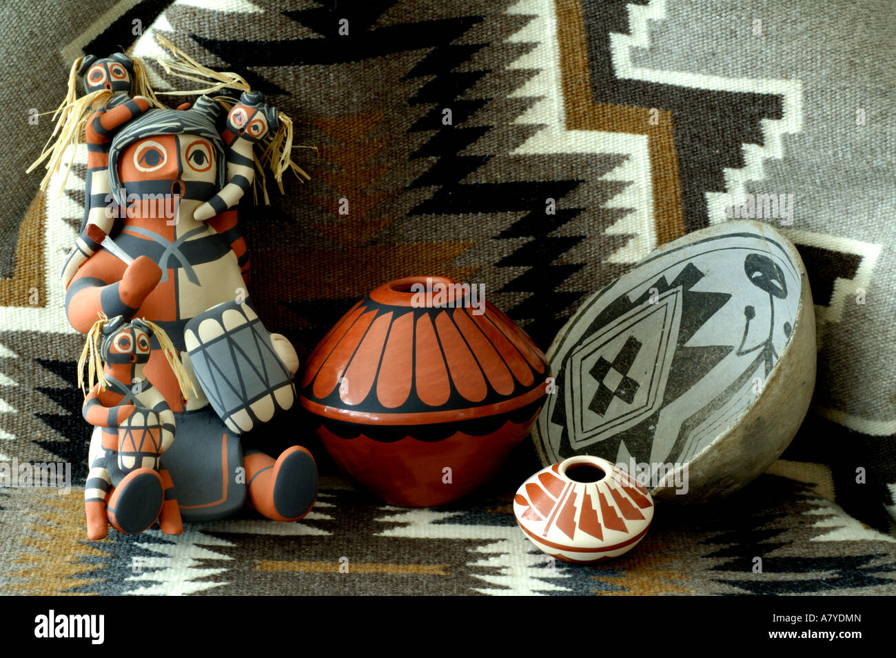 Southwest, American Indian art & handicrafts Stock Photo - Alamy