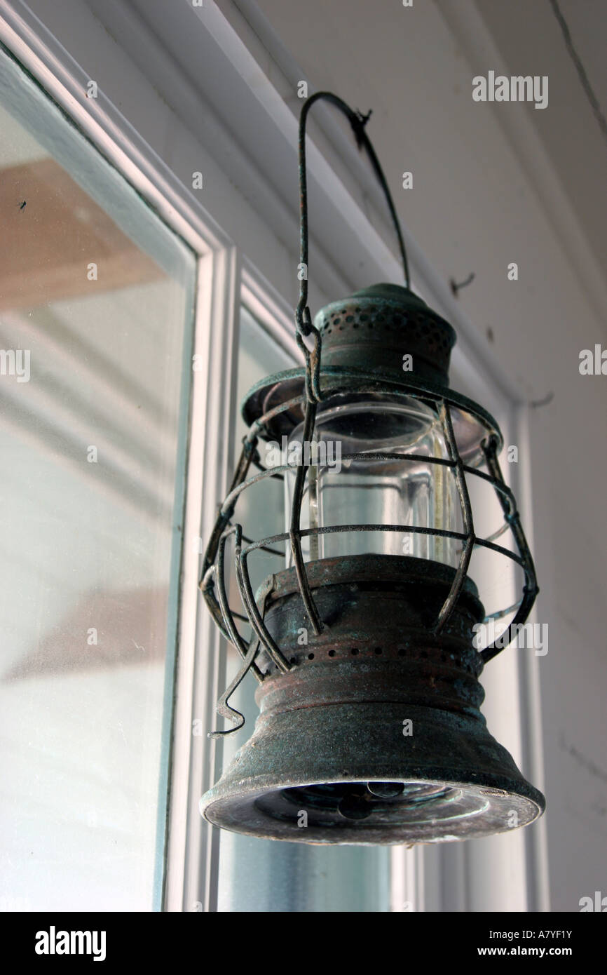 Old fashioned lamp hi-res stock photography and images - Alamy