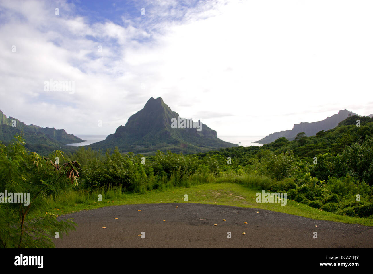 Belvedere lookout moorea hi-res stock photography and images - Alamy