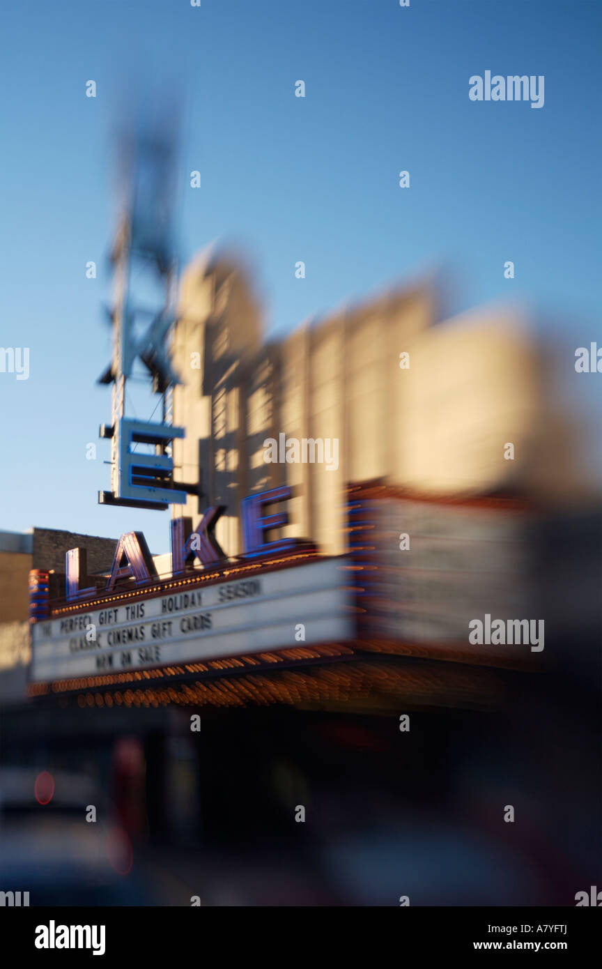 Chicago theater signs hi-res stock photography and images - Alamy