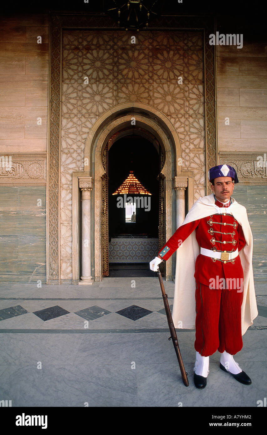 Morocco, Rabat, guard at the sultan Mohammed V's mausoloeum near the ...