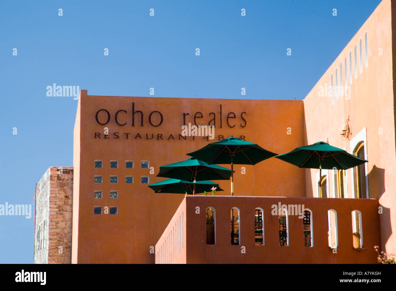 Guanajuato patio hi-res stock photography and images - Alamy