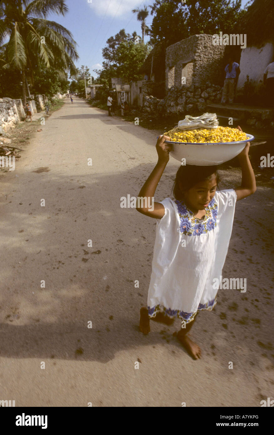 Maya daily life, Mexico Stock Photo - Alamy