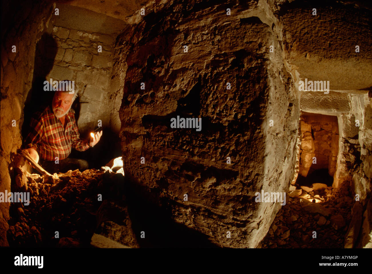 Empires of the Sun, Peru, Wari, Huari, Bill Isbell, Wari site ...