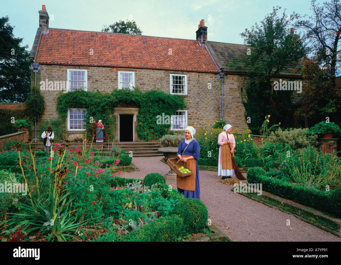 Beamish museum farmhouse hi-res stock photography and images - Alamy