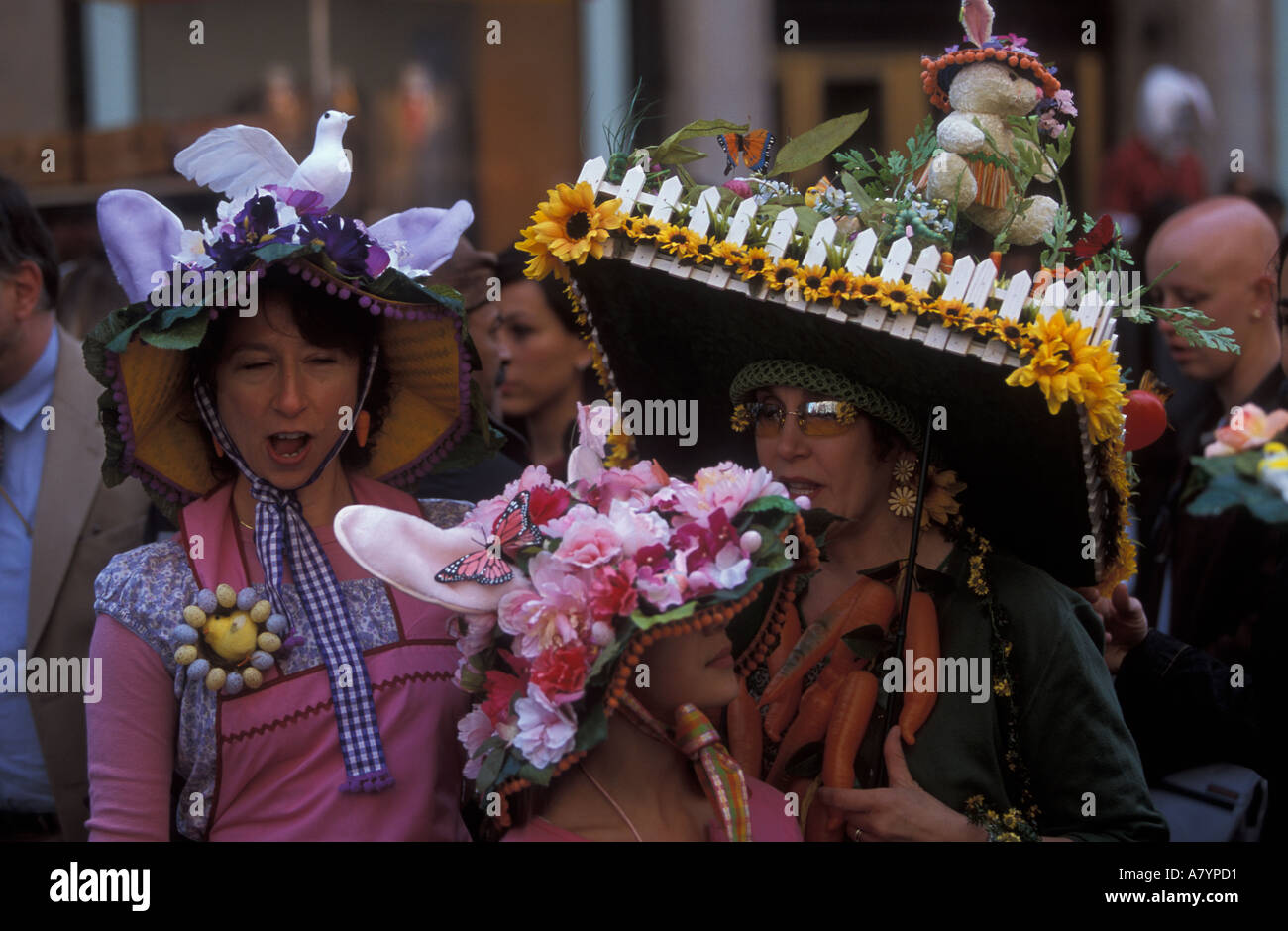 Easter bonnet parade hi-res stock photography and images - Alamy