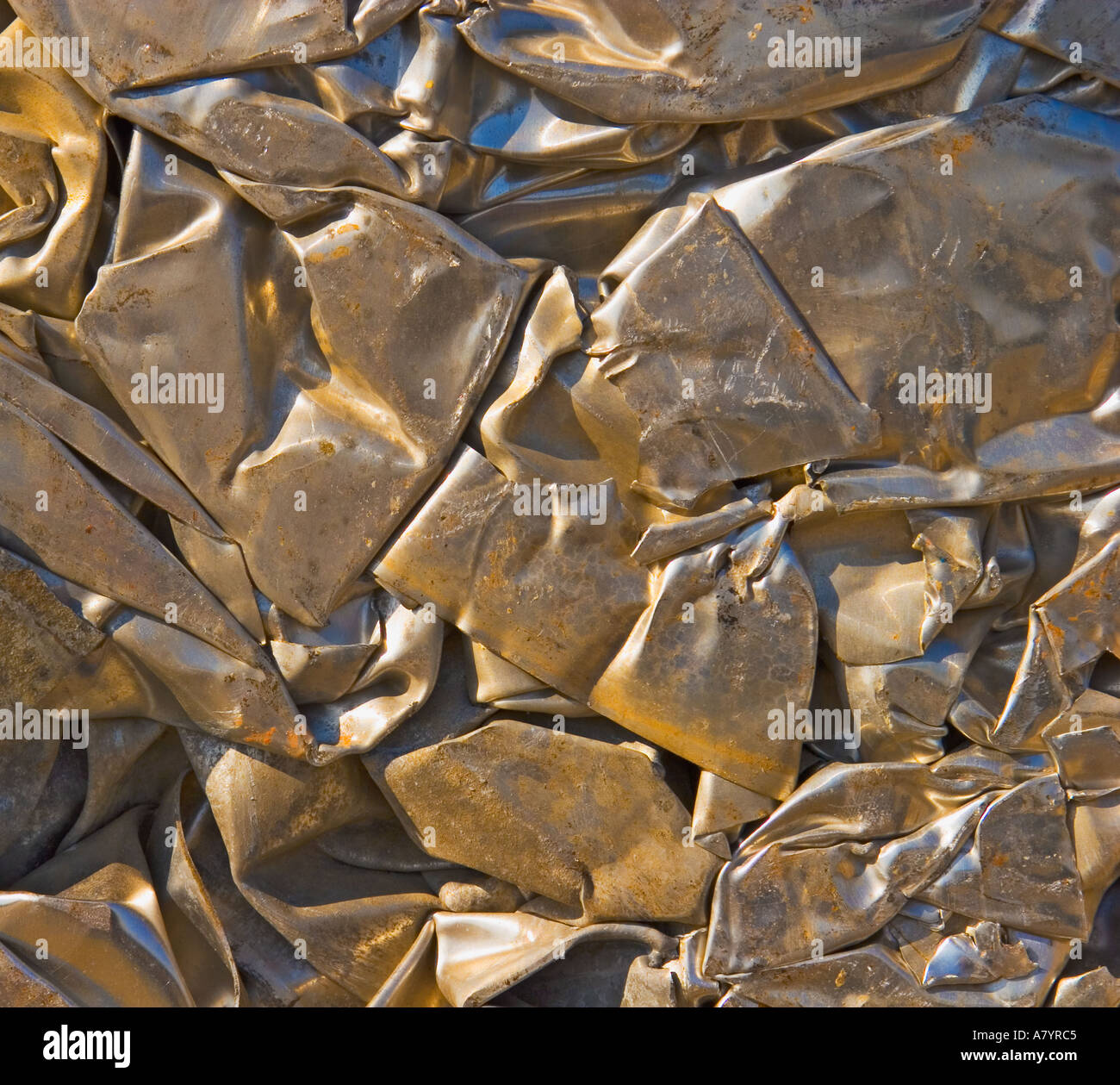 Copper in scrap metal recycling hi-res stock photography and images - Alamy