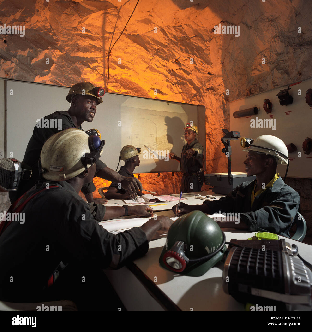 Underground mining hi-res stock photography and images - Alamy