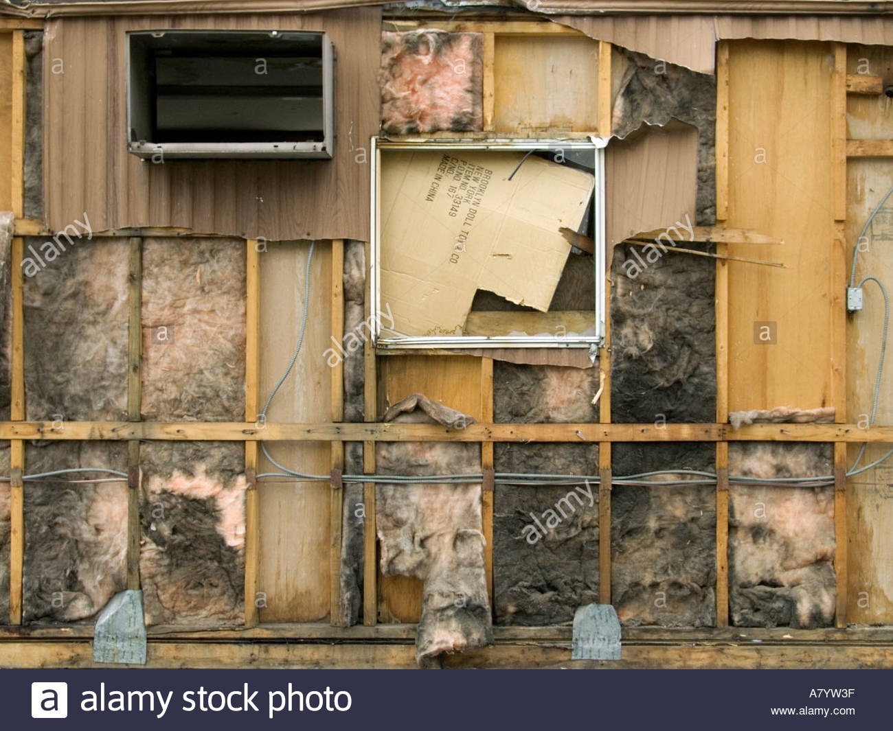 Wrecked Caravan Stock Photos & Wrecked Caravan Stock Images - Alamy