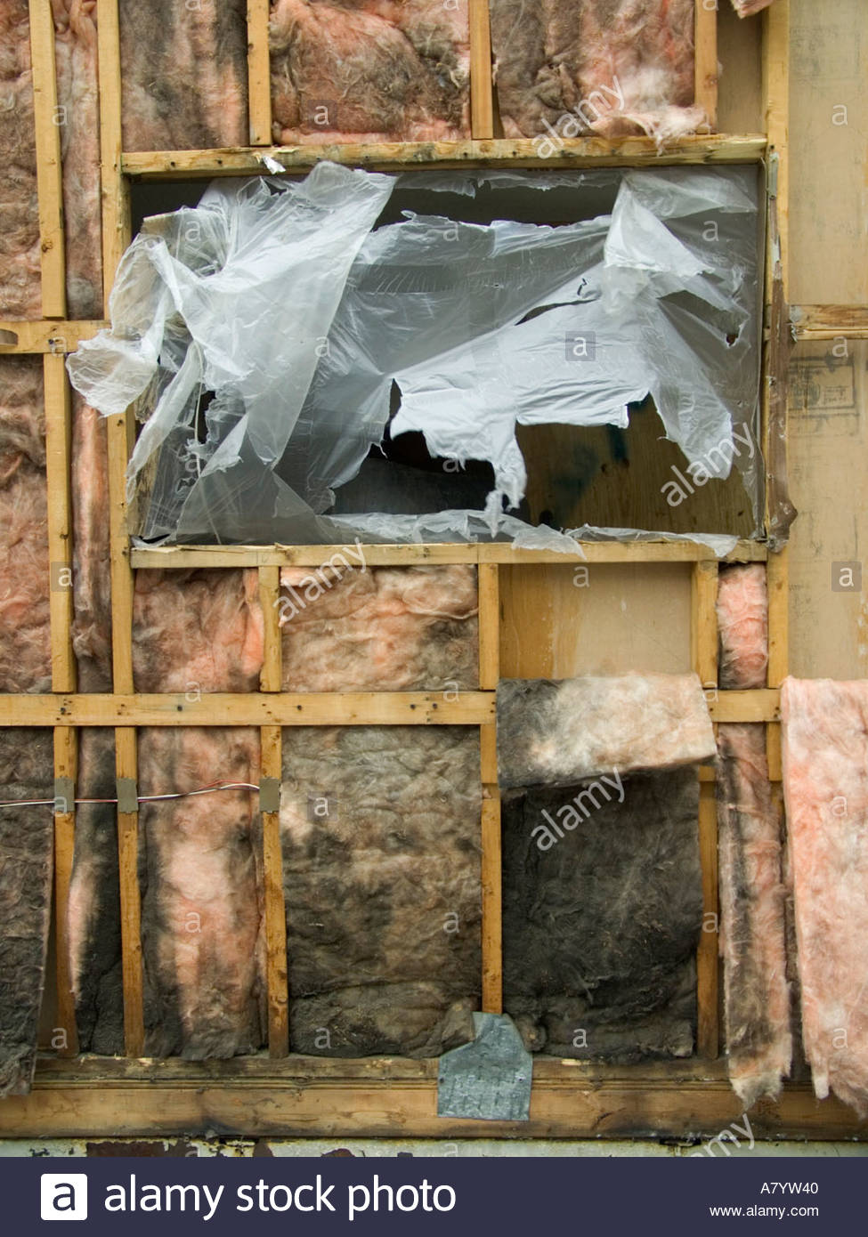 Wrecked Caravan Stock Photos & Wrecked Caravan Stock Images - Alamy