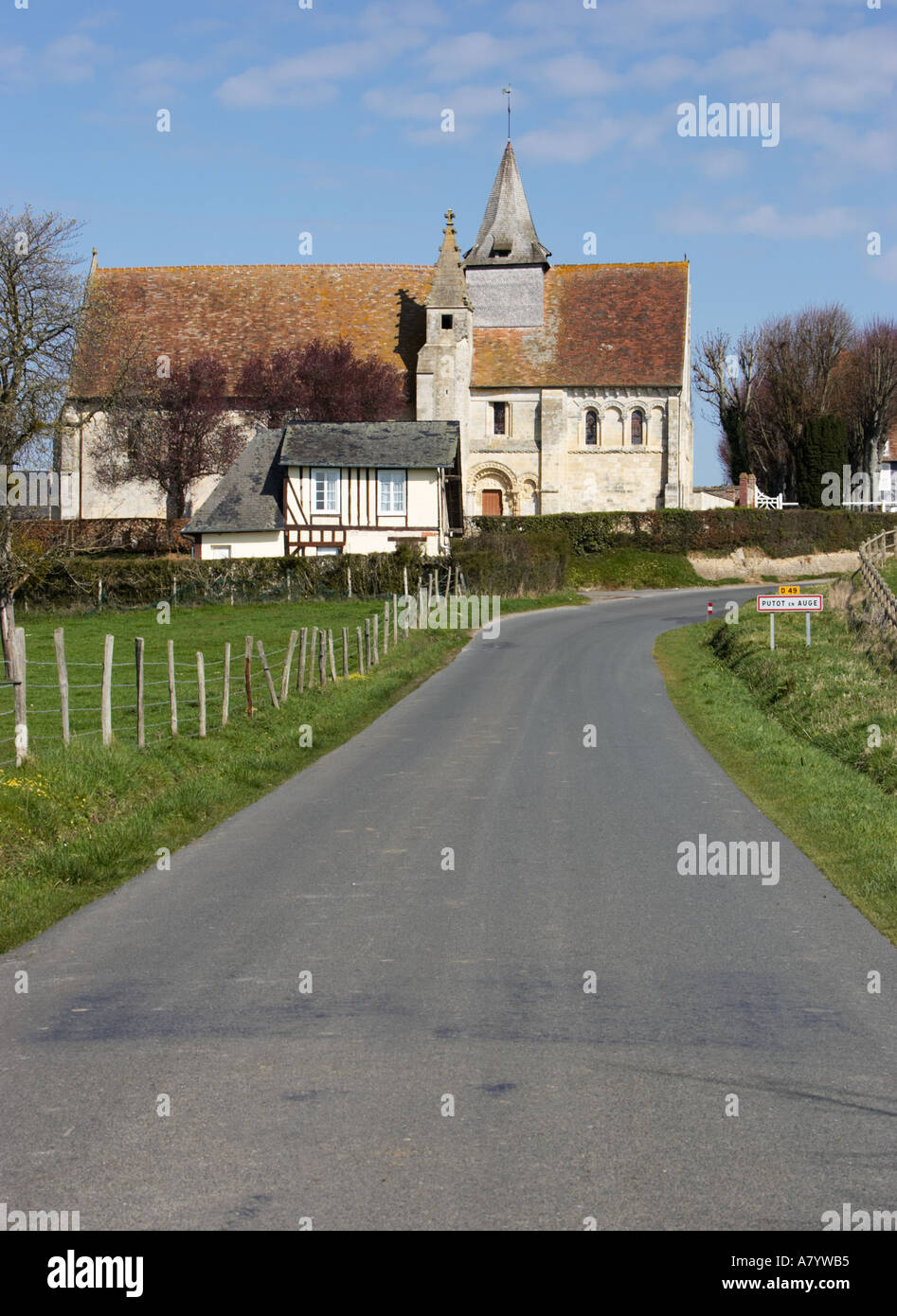 Church at Putot en Auge, Pays d'Auge, Calvados, Normandy, France Stock ...