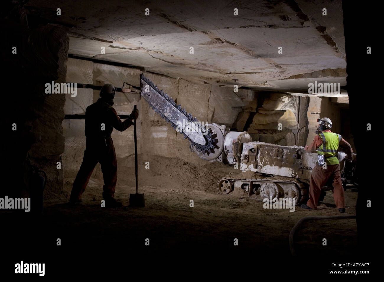 Limestone extraction hi-res stock photography and images - Alamy