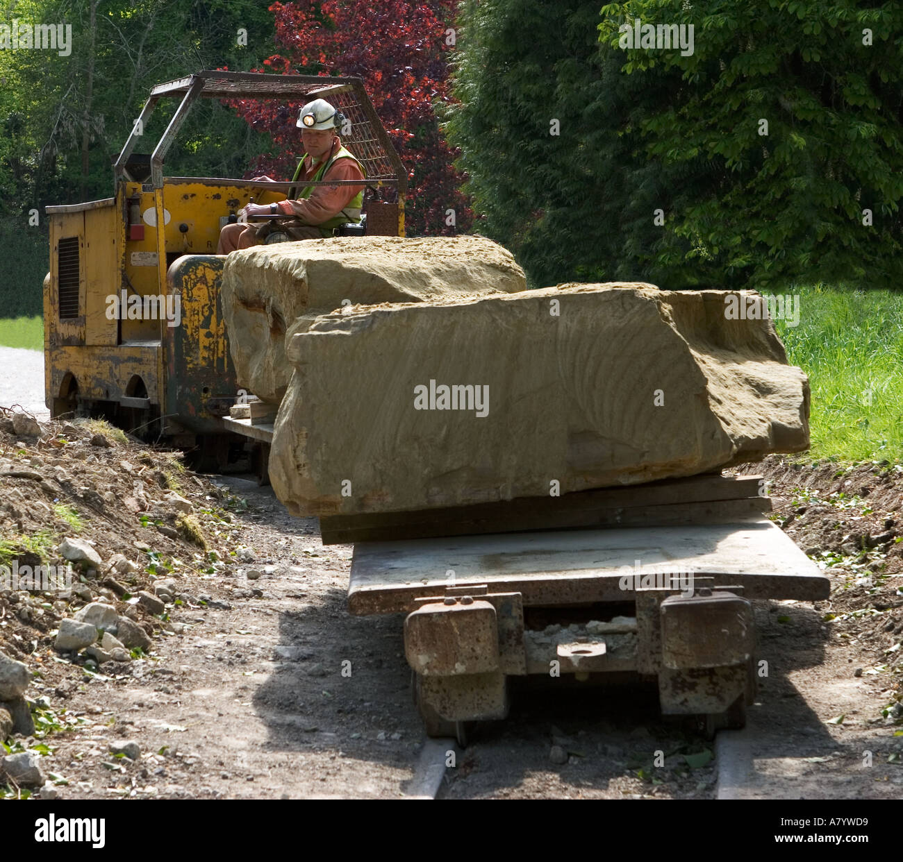 Transporting excavated stone blocks from the underground quarry ...