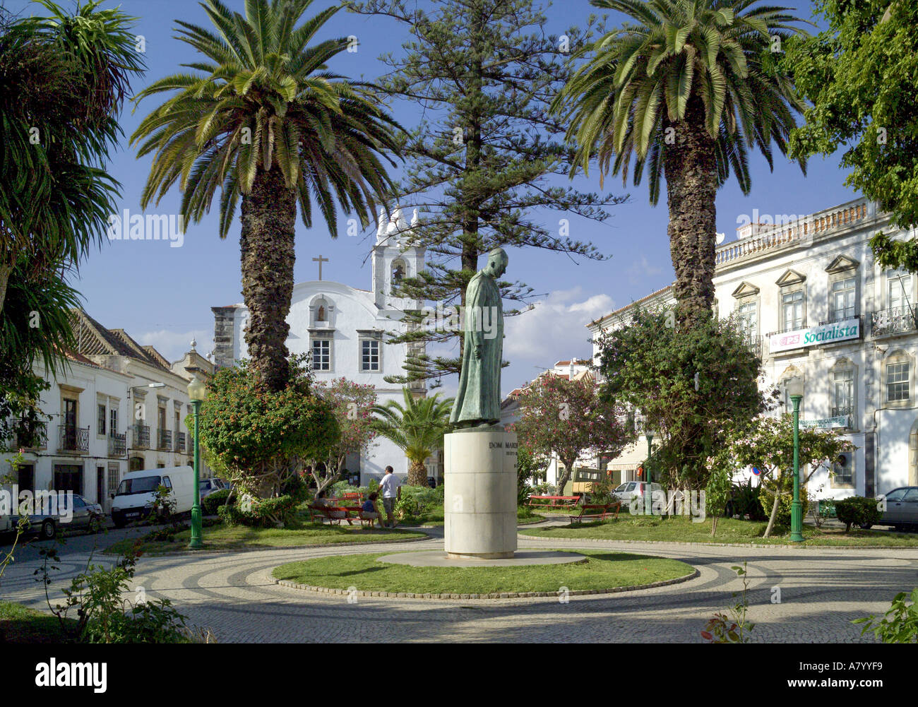 Antonio padinha square hi-res stock photography and images - Alamy