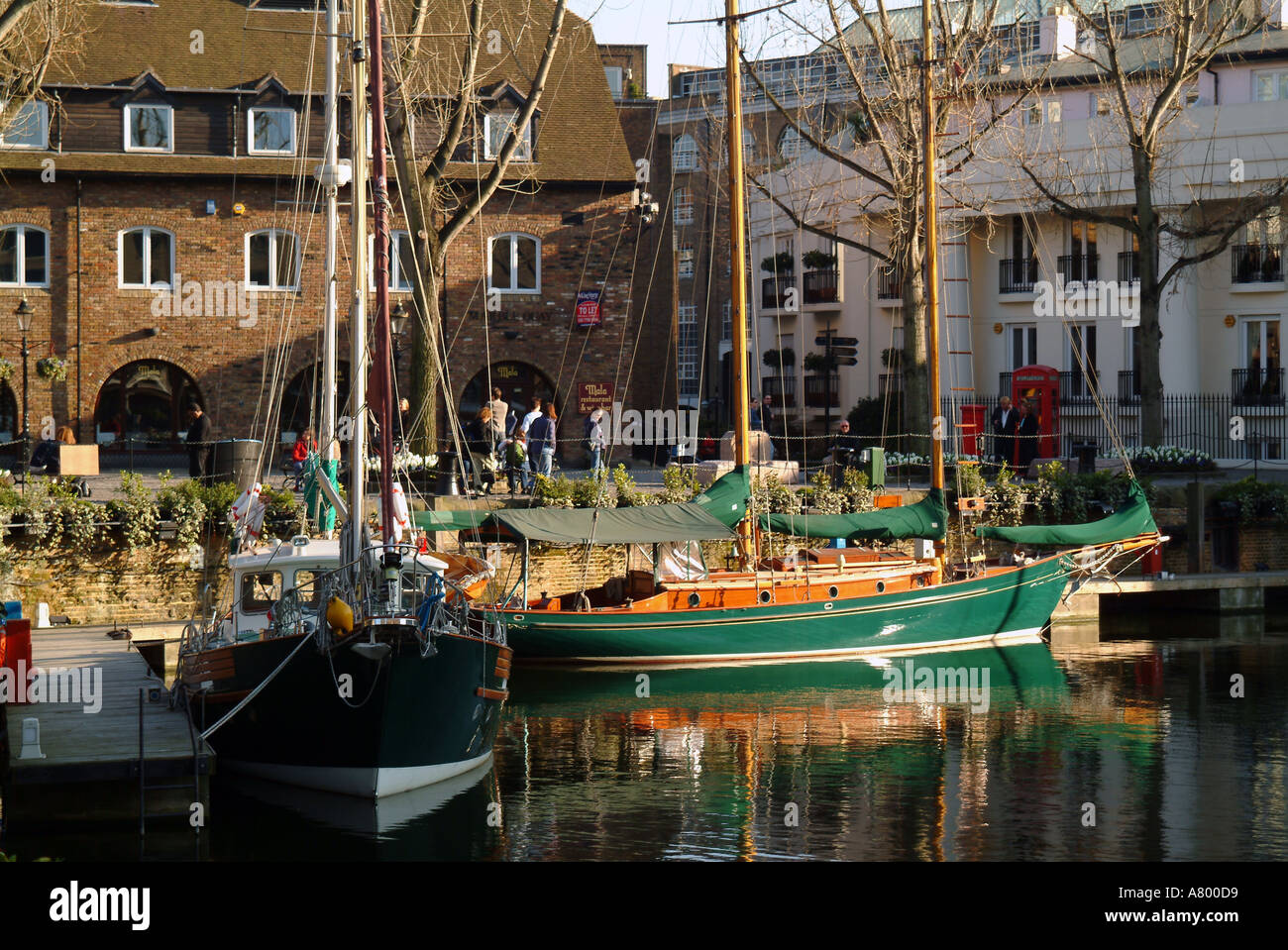 england london river thames docklands st katherine docks Stock Photo ...